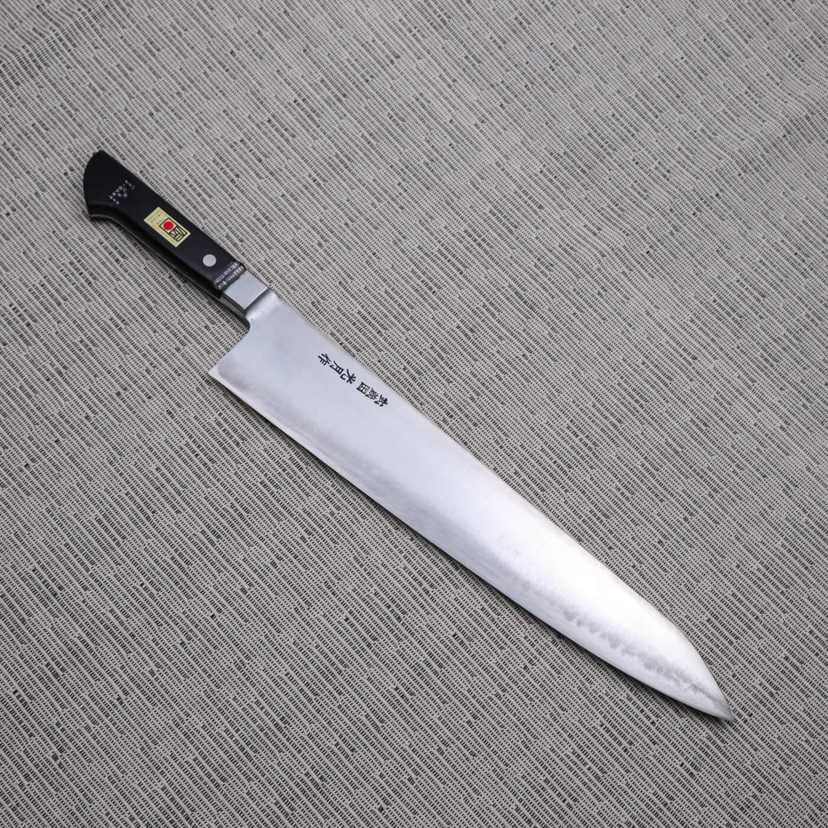 Musashinokuni Kogetsu Japanese Carbon All Steel Honyaki Gyuto ...